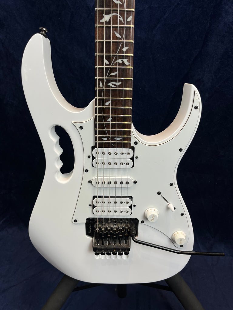 Ibanez JEMJR-WH Jem Junior Steve Vai Signature in White Pre-owned