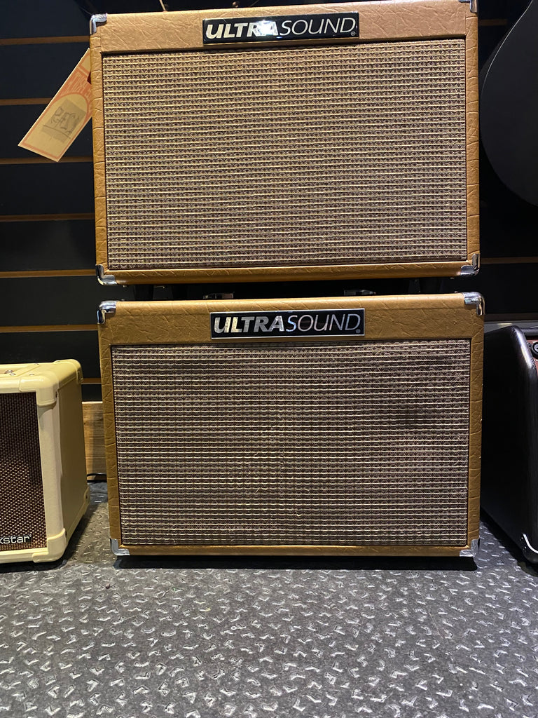 Ultrasound DSX Acoustic Amplifier with Matching Extension Cab 2x8