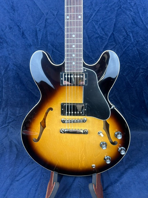 Gibson ES-335 Semi Hollow in Vintage Burst